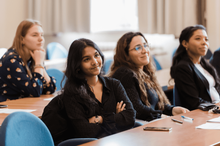 Discover the Bachelor in Management (BSc) - Info Session | ESCP ...